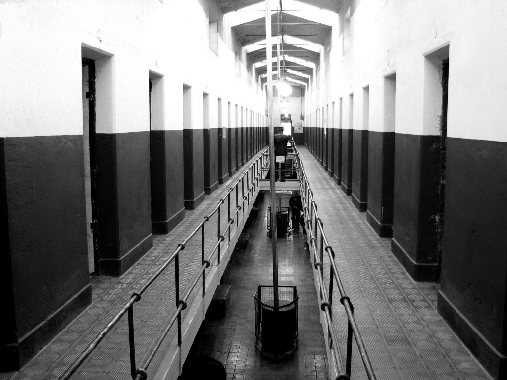 ‘A third’ of HMP Birmingham prisoners using drugs - Drink and Drugs News